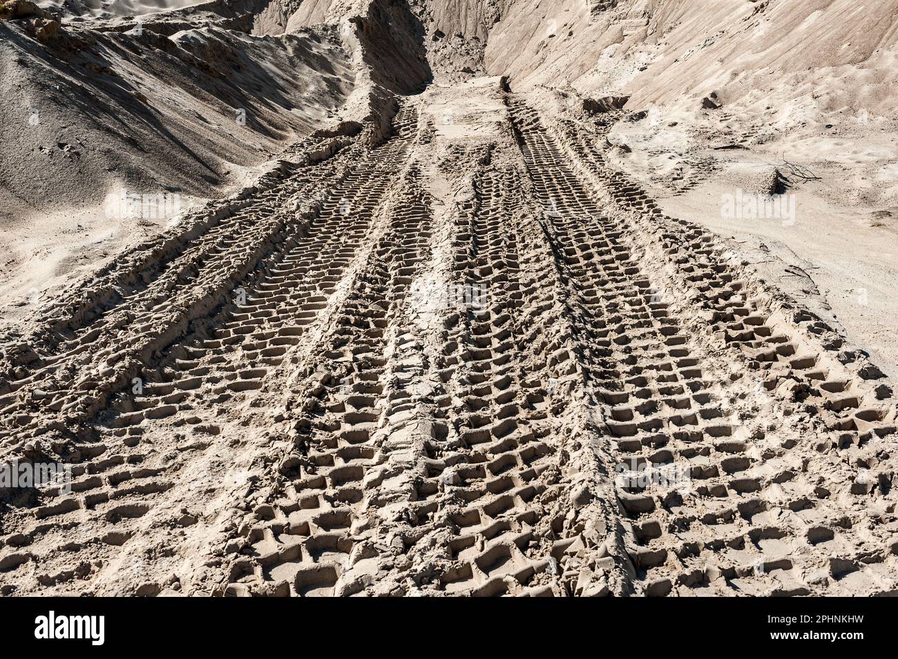 Gravel pit hi-res stock photography and images - Alamy