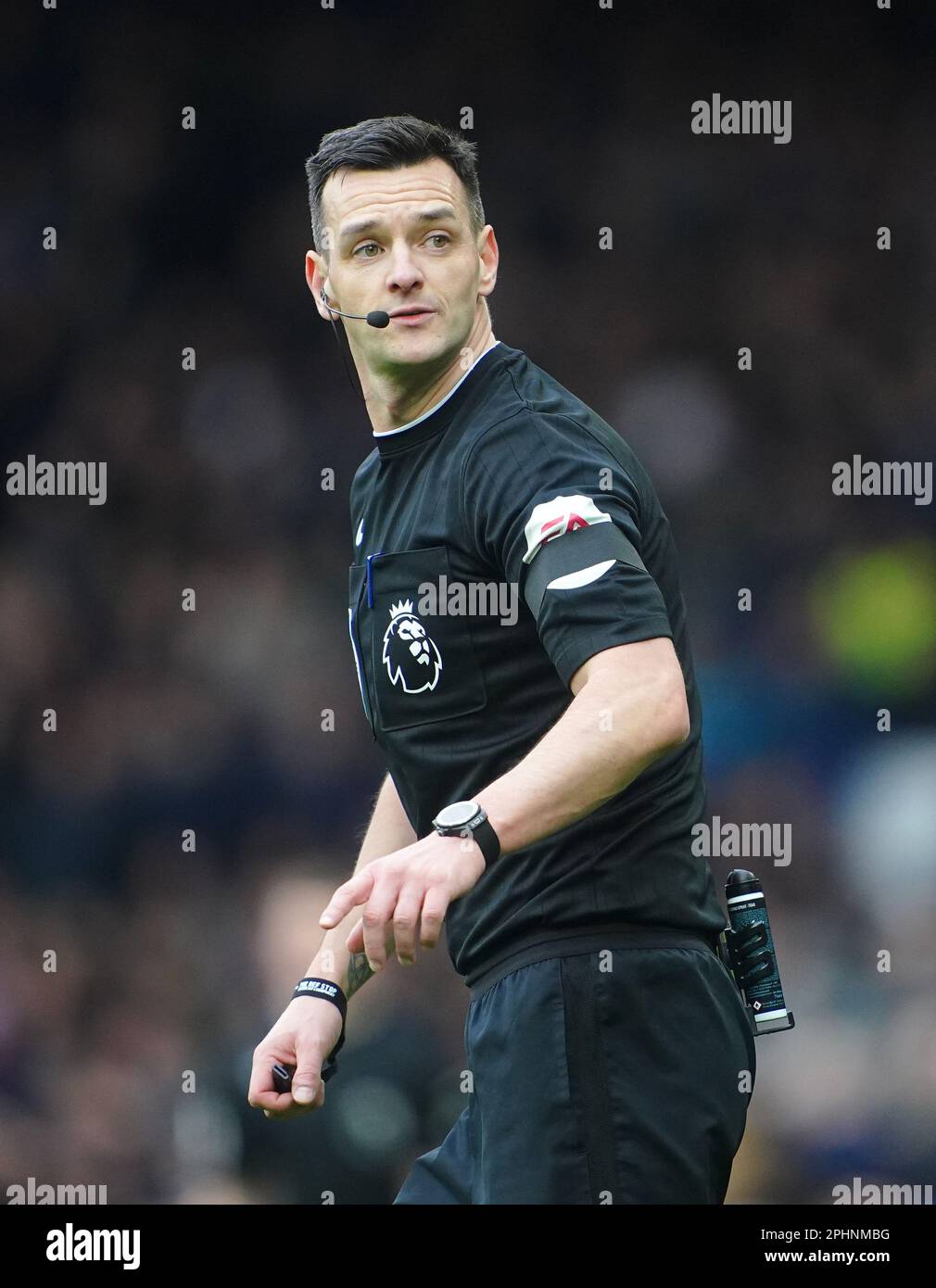 Andy madley referee 2023 hi-res stock photography and images - Alamy