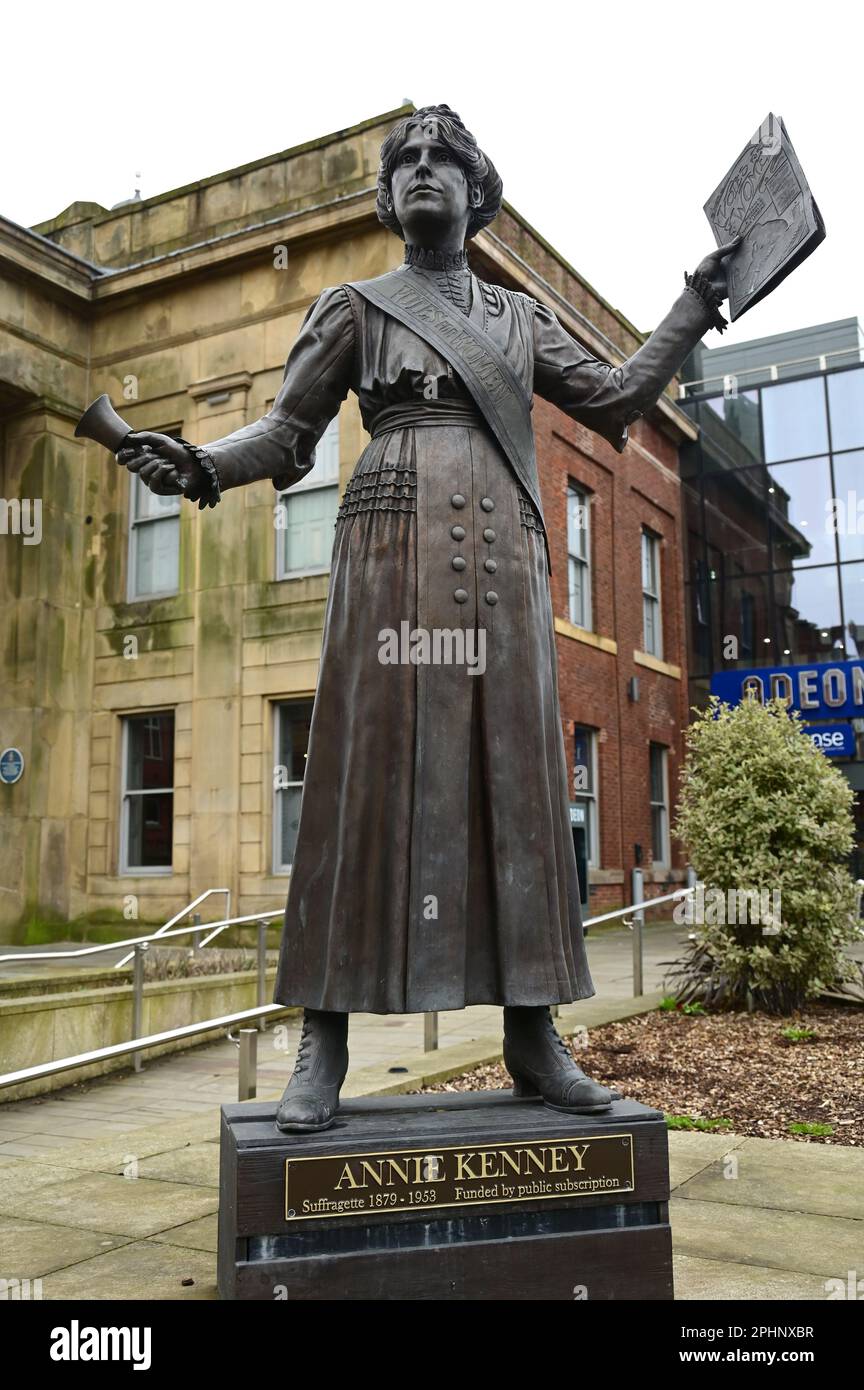 Annie kenney remembered hi-res stock photography and images - Alamy