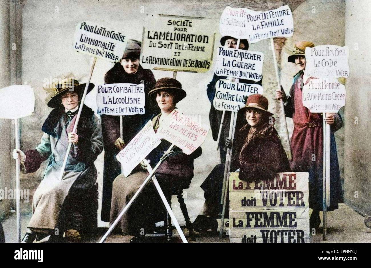 Emancipation of women - Emancipation de la femme : carte postale éditée ...