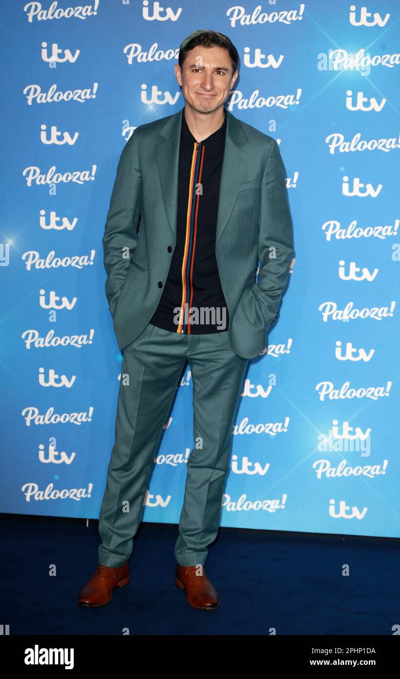 London, UK. 15th Nov, 2022. Tom Rosenthal attends the ITV Palooza 2022 ...