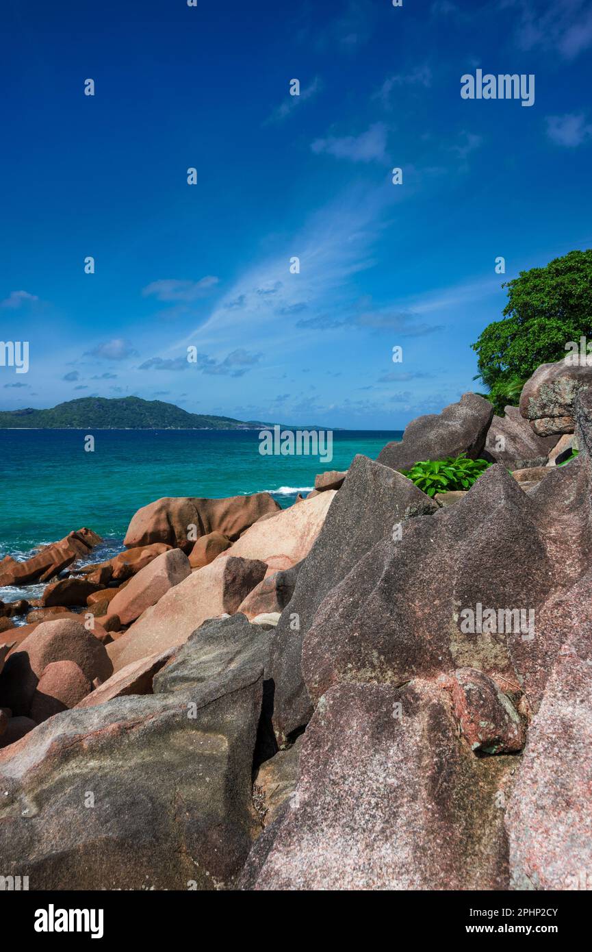 Amazing beach scene on La Digue Stock Photo - Alamy