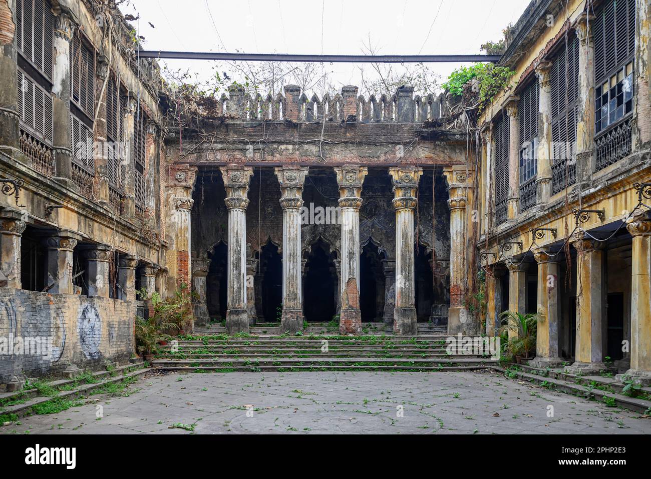 British mansion calcutta hi-res stock photography and images - Alamy
