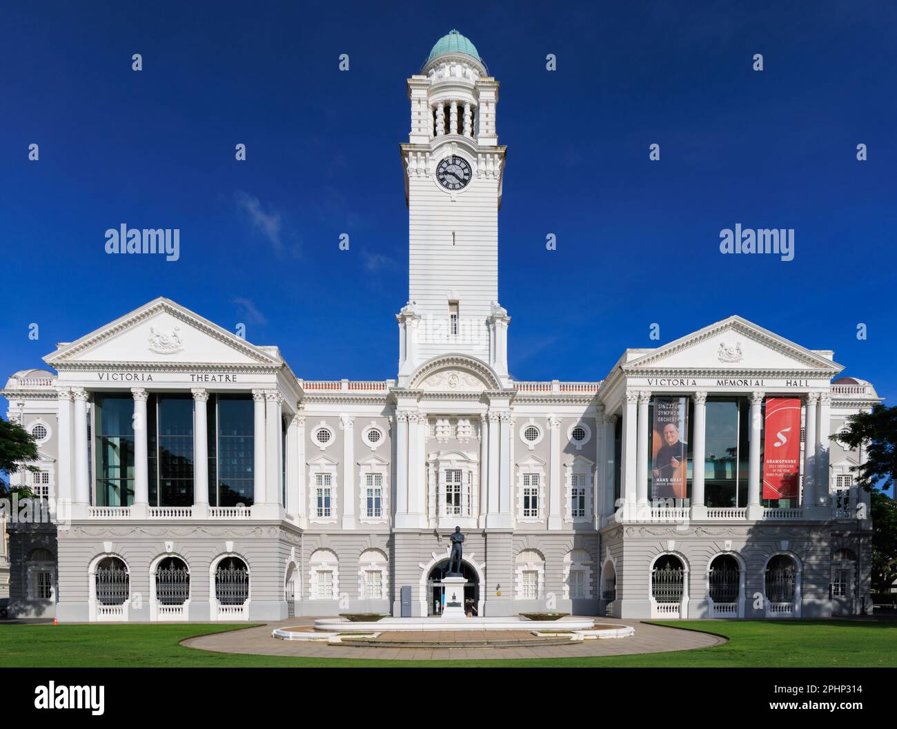 Victoria Theatre and Concert Hall, Singapore Stock Photo - Alamy