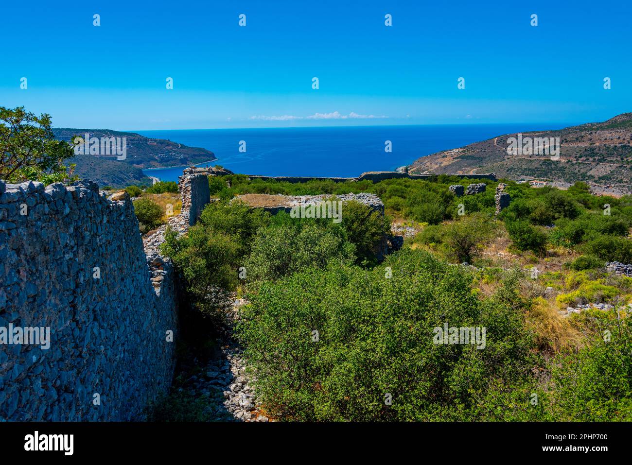 Kastro Kelephas castle in Greek peninsula Peloponnese Stock Photo - Alamy