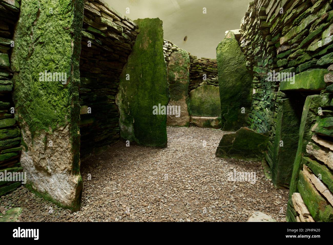 Inside Unstan burial cairn, Orkney Islands Stock Photo - Alamy
