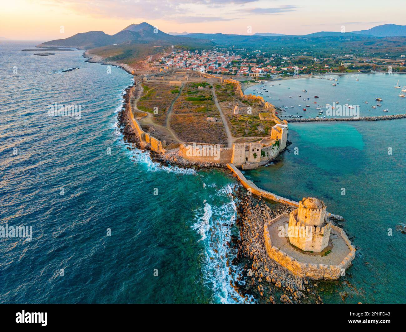 Methoni sunset hi-res stock photography and images - Alamy