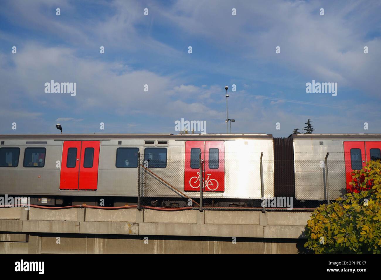 Vagon metro hi-res stock photography and images - Alamy
