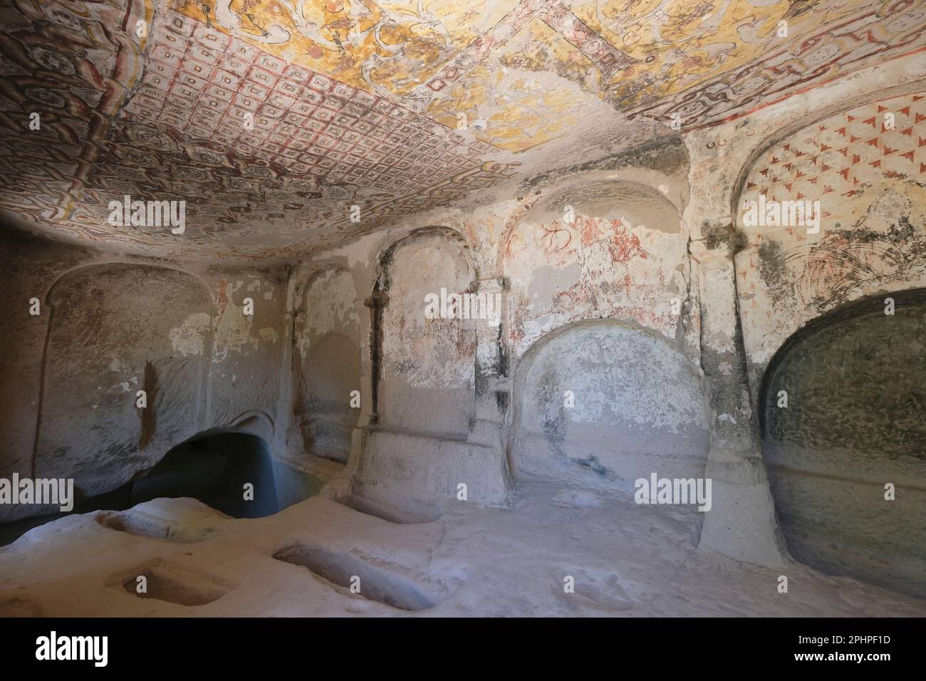 Aziz Stephanos Church, Keslik Monastery, Turkey Stock Photo - Alamy