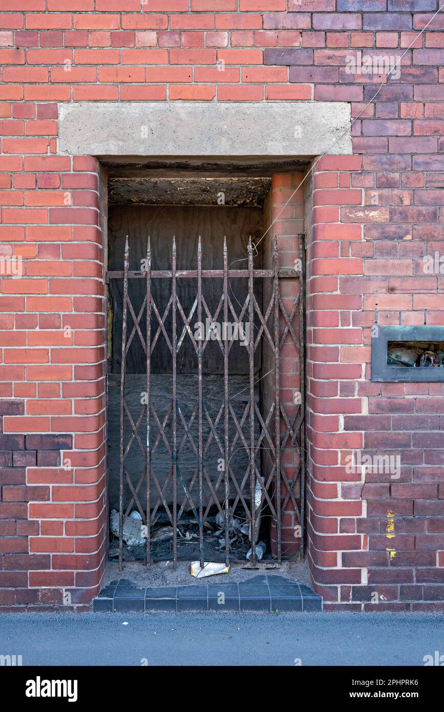 Sheet metal gate hi-res stock photography and images - Alamy
