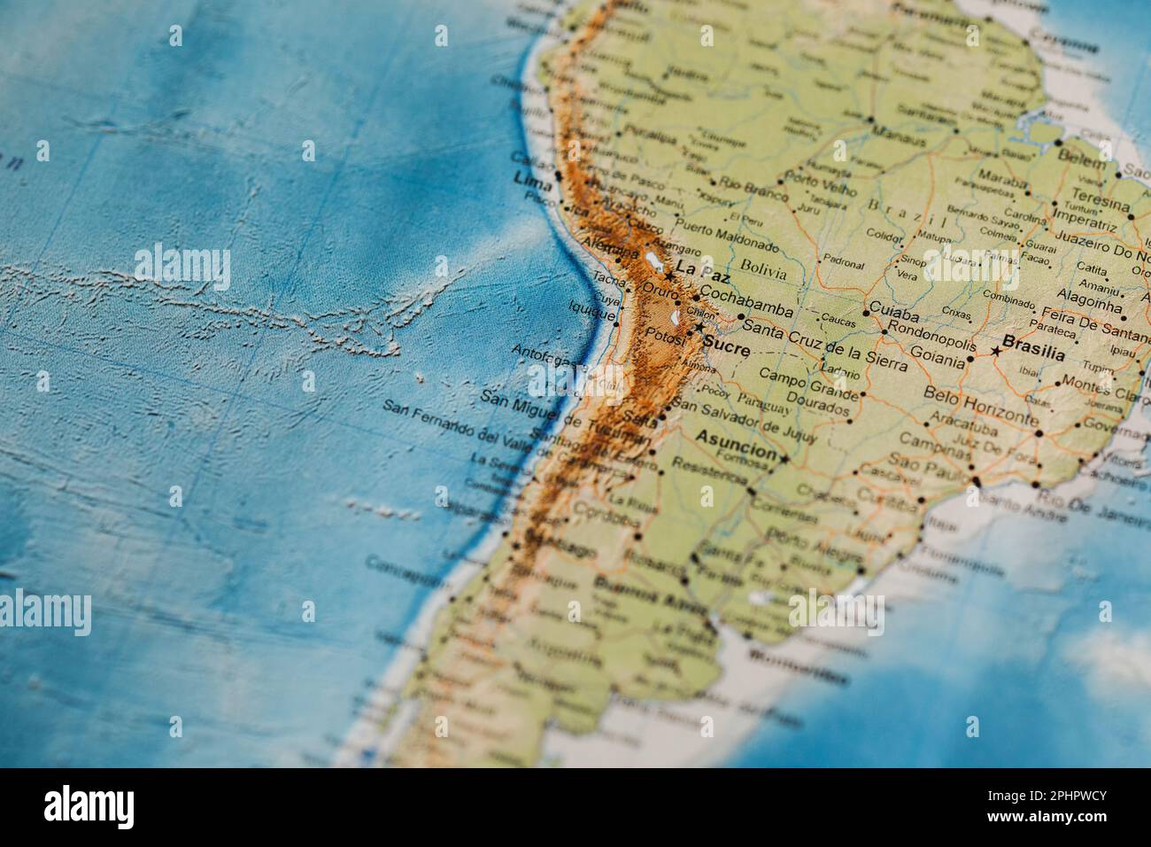 Geographic map of the world Stock Photo - Alamy