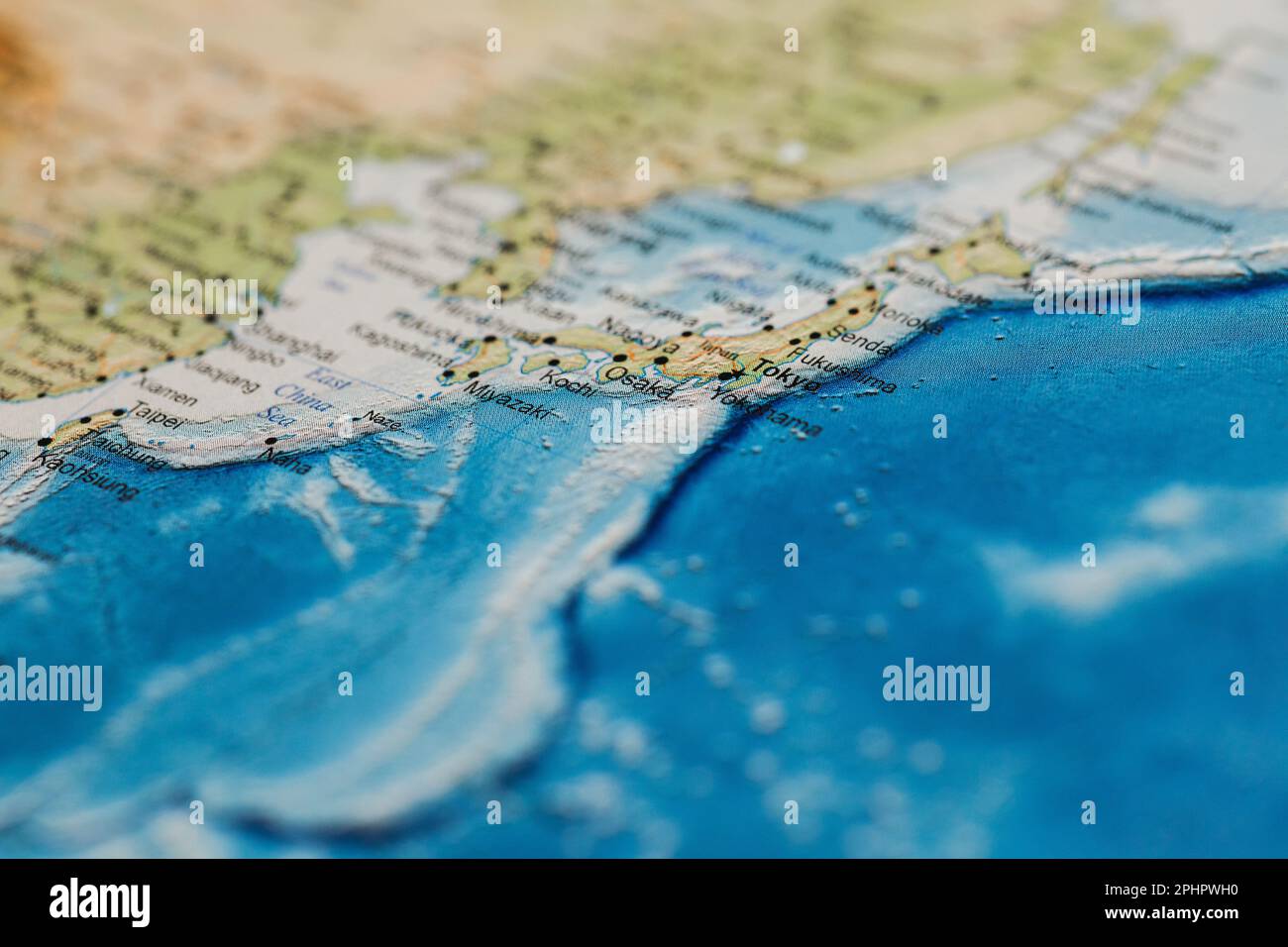 Geographic map of the world Stock Photo - Alamy