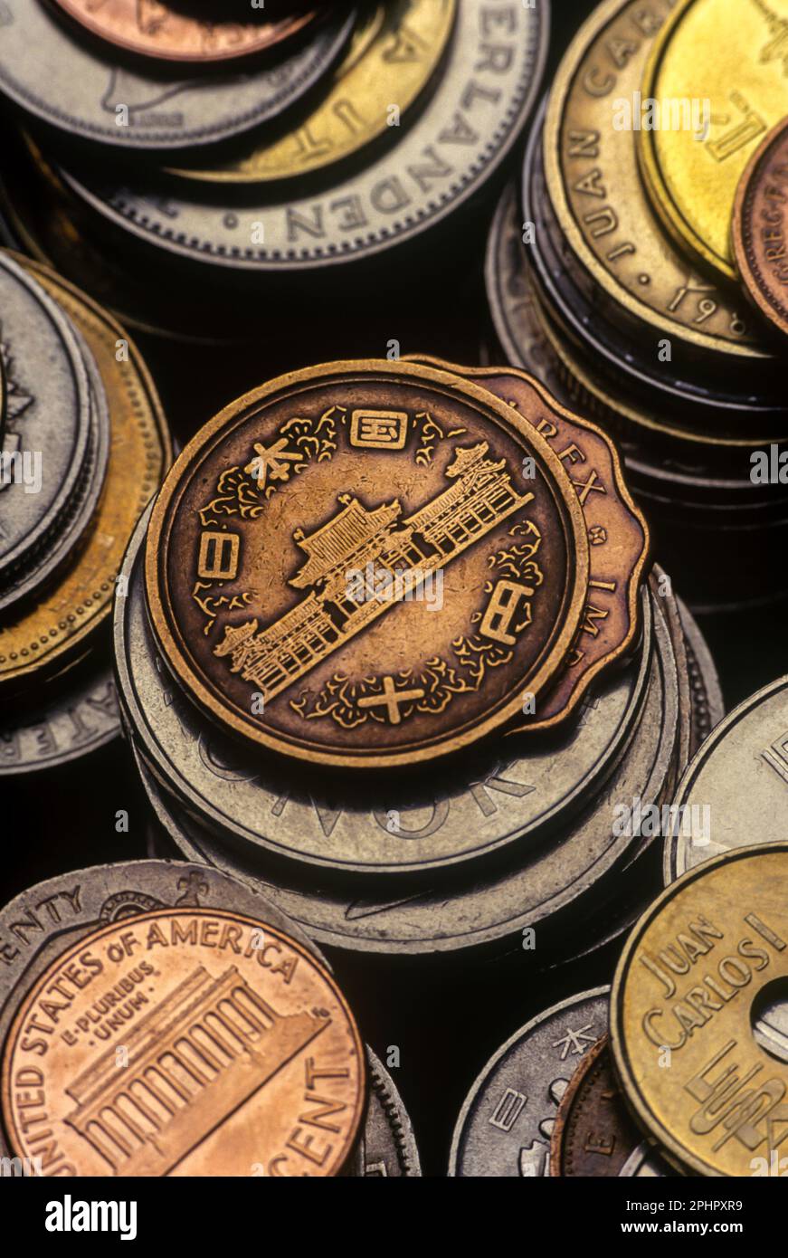 Historical coinage hi-res stock photography and images - Alamy