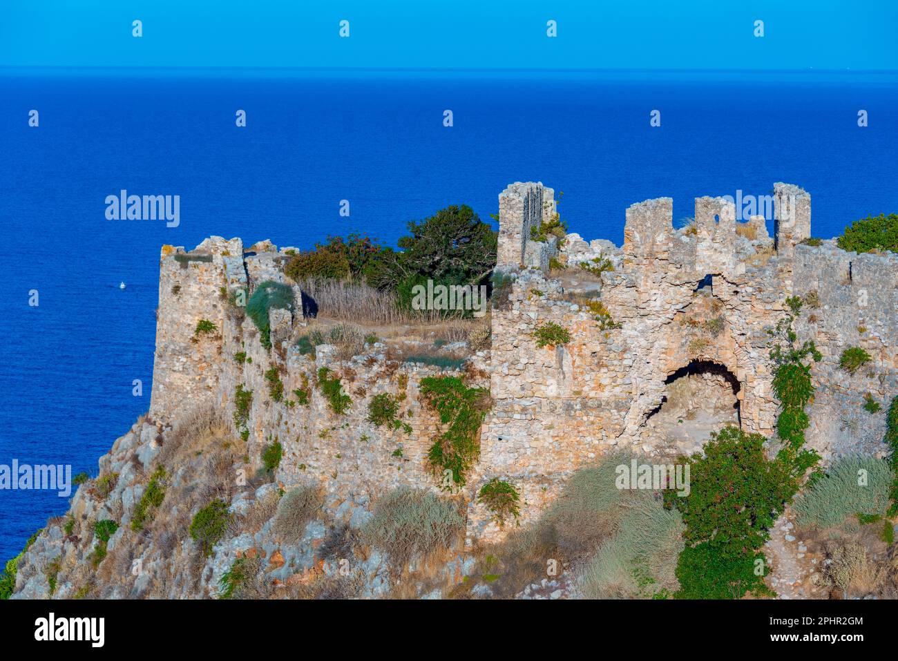 Ruins of old Navarino fortress at Peloponnese island in Greece Stock ...