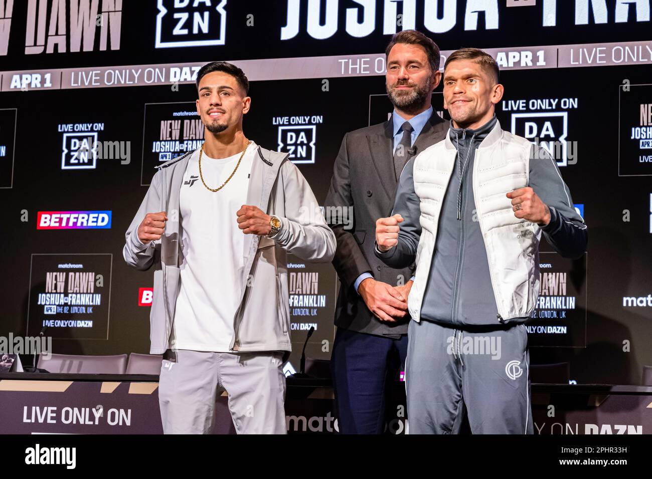 At a press conference left to right hi-res stock photography and images - Alamy