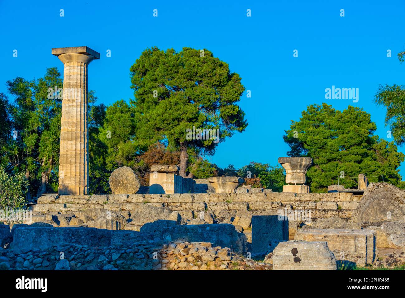 Sunset view of Temple of Zeus at Archaeological Site of Olympia in Greece Stock Photo - Alamy