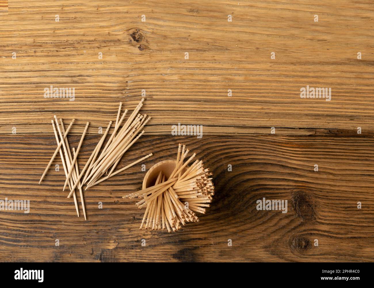 Wooden Toothpicks on Wood Background with Copy Space, Flat Lay Tooth Picks, Toothpicks Top View ...