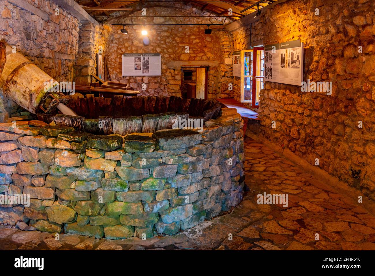 Hydrokinesis hi-res stock photography and images - Alamy