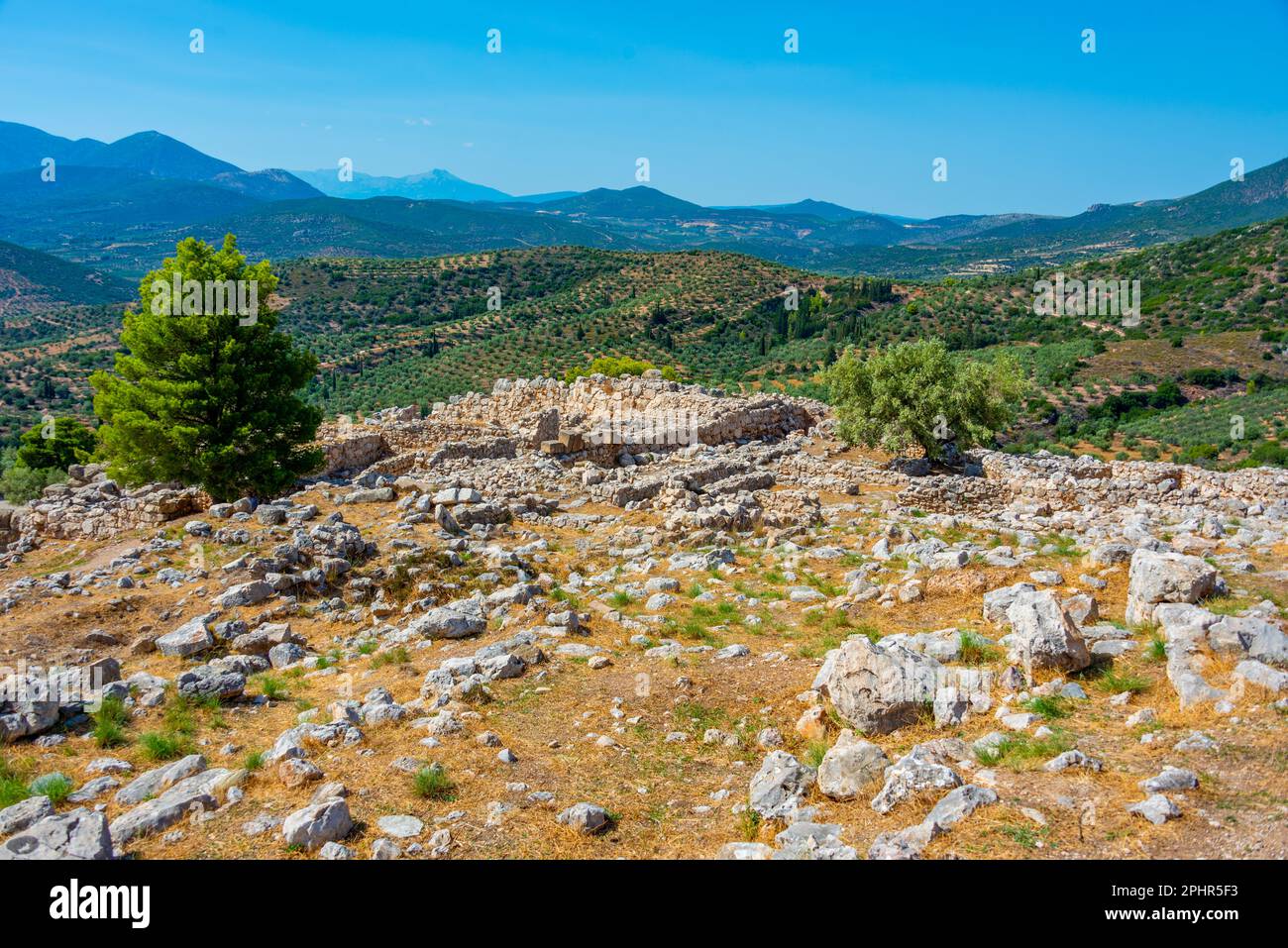 Archaeological site of Mycenae in Greece Stock Photo - Alamy