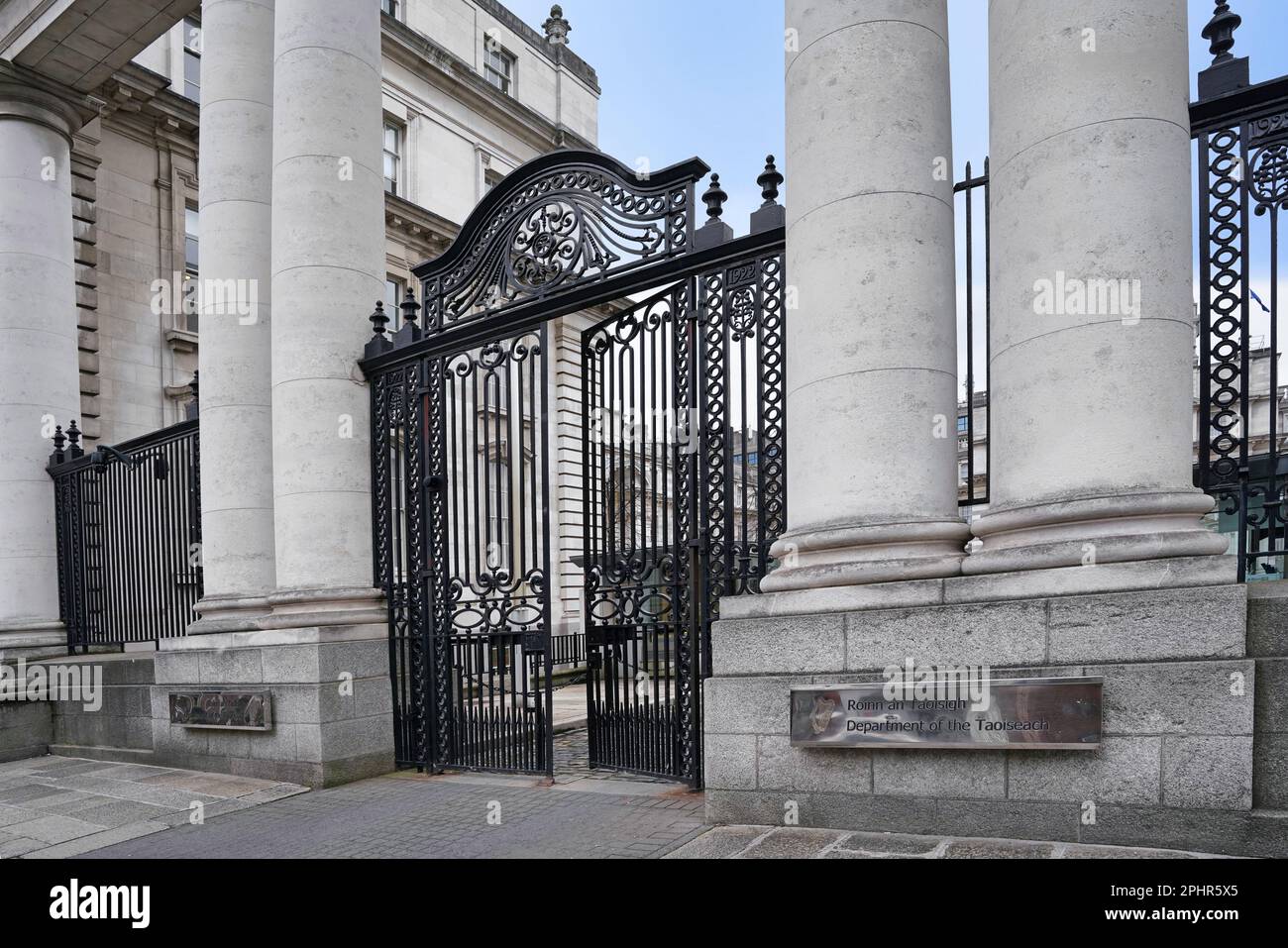 Entrance gate to the Prime Minister's building in Dublin, known in ...