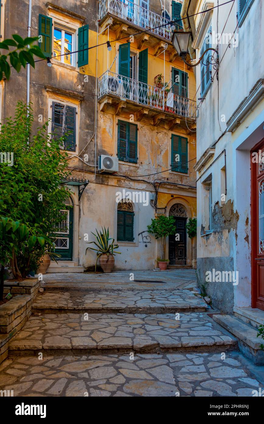 Sunset view of historical buildings in the center of Kerkyra, Corfu ...