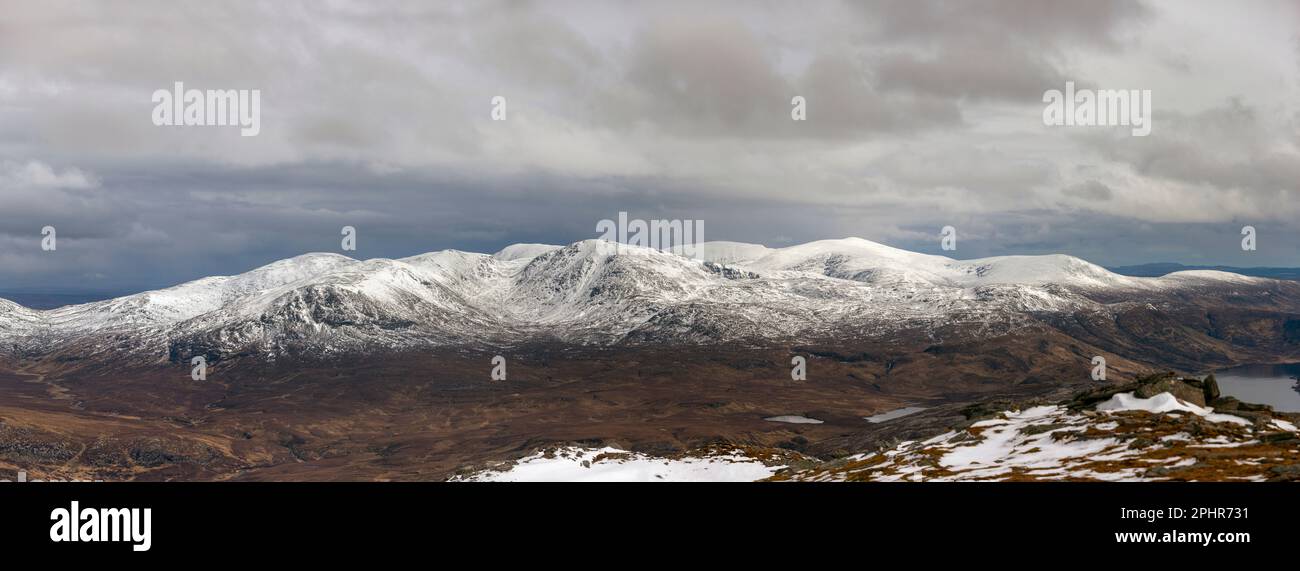 Scottish mountain range hi-res stock photography and images - Alamy