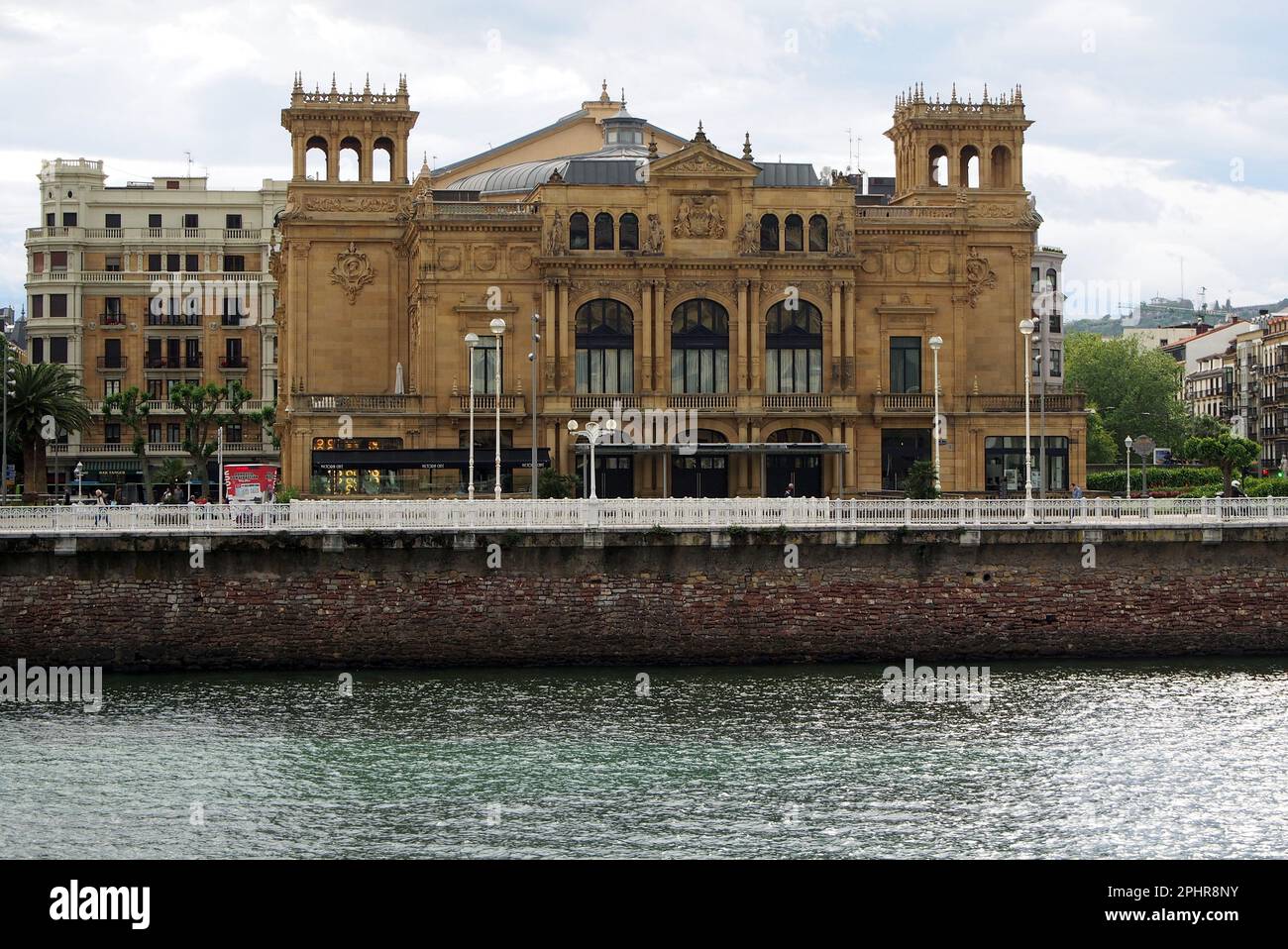 Victoria Eugenia Theater, one of the most emblematic buildings in San ...