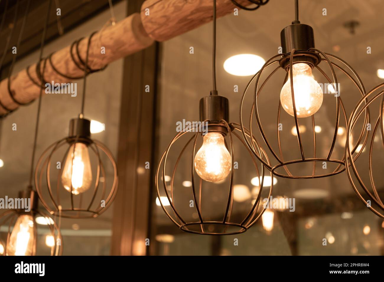 Hanging Retro Lamps, Vintage Style Industrial Lightbulbs, Stylish Warm ...
