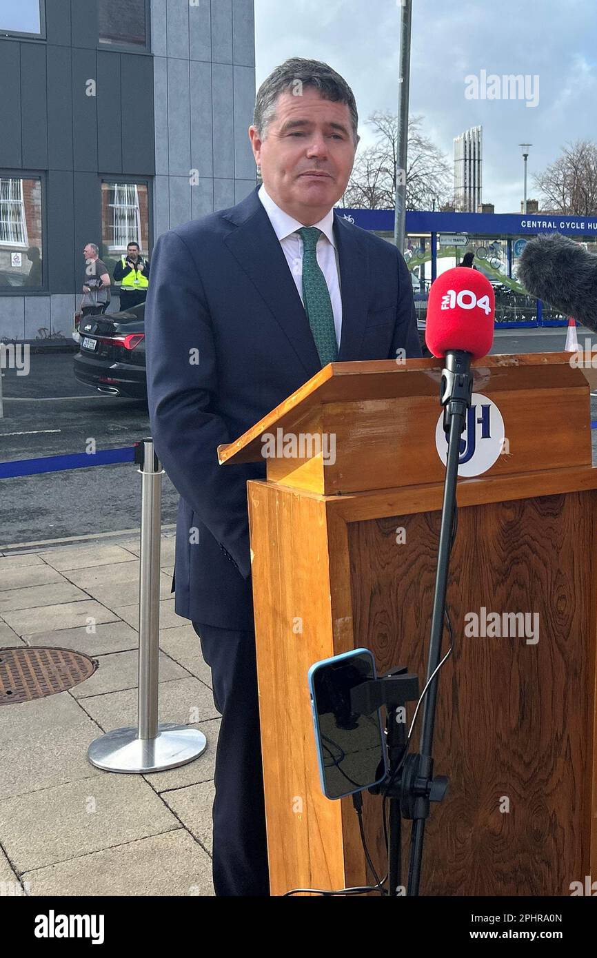 Minister for Public Expenditure and Reform Paschal Donohoe discussing ...