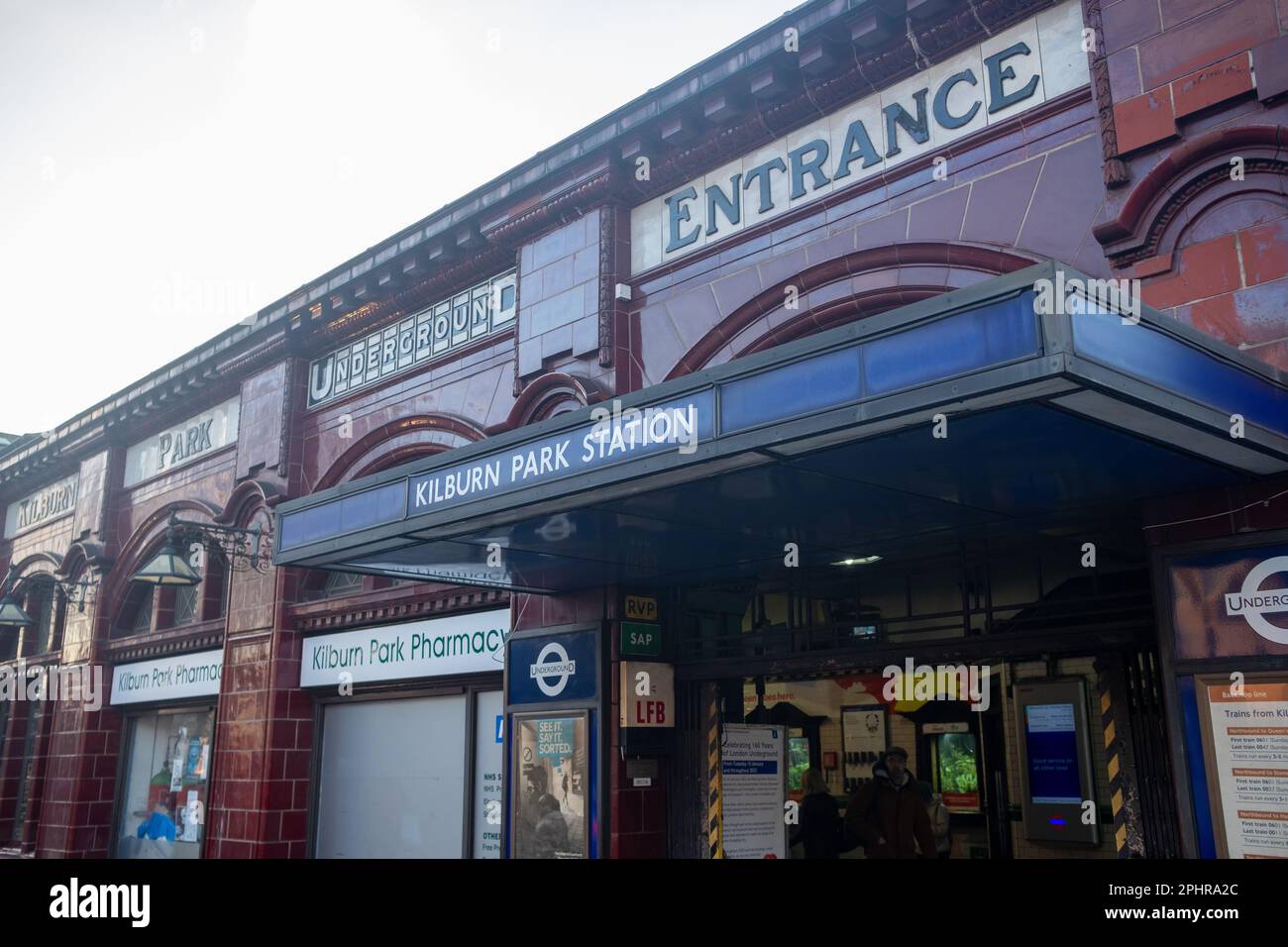 Bakerloo line underground station hi-res stock photography and images ...