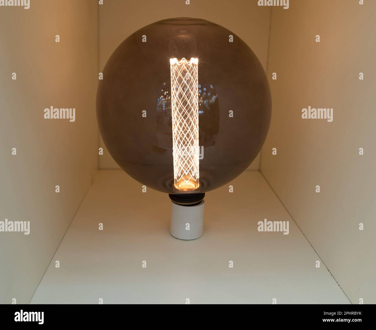 Retro Lamps, Vintage Style Industrial Lightbulbs, Stylish Warm Light ...