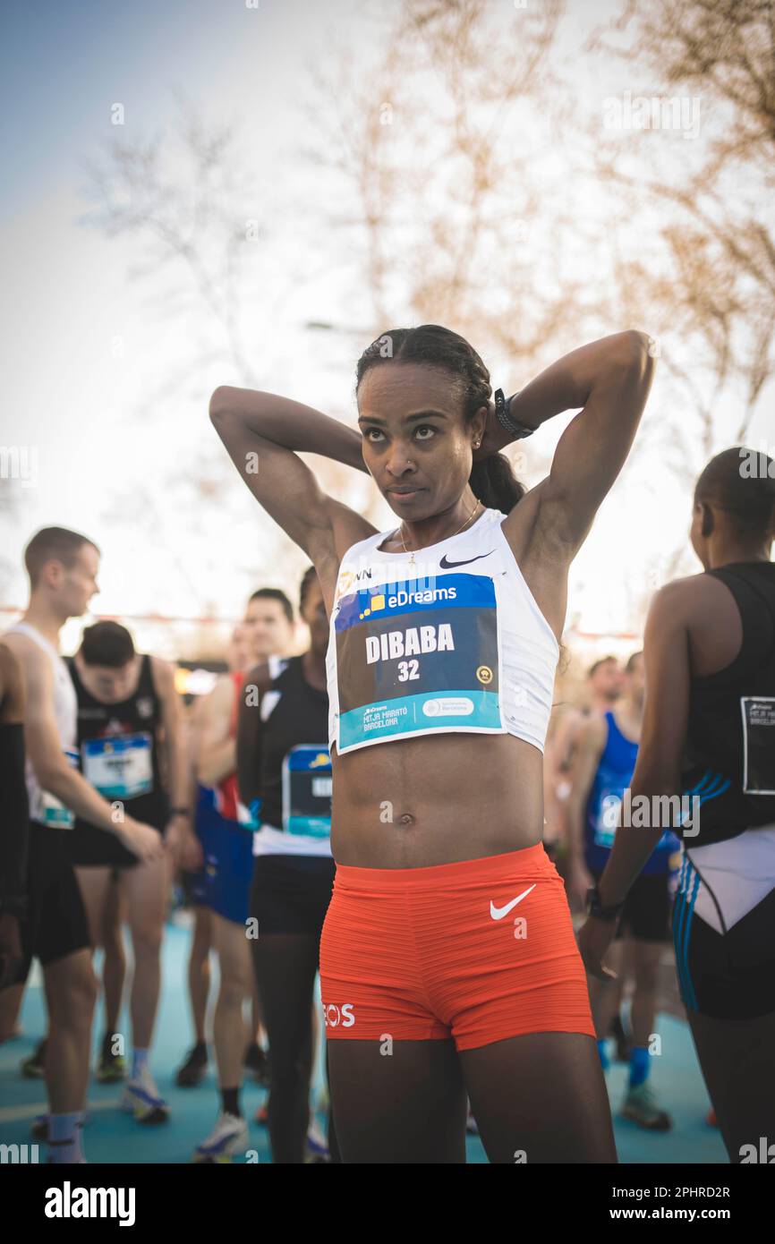 Genzebe Dibaba in the 2023 Barcelona Half Marathon Stock Photo - Alamy