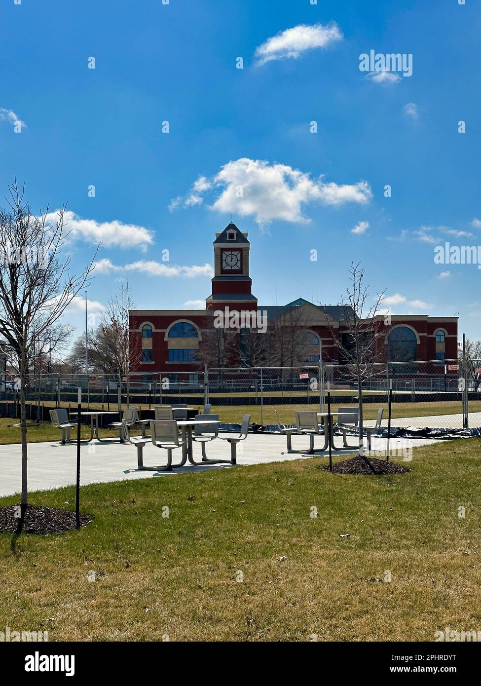 Olathe, Kansas - March 28, 2023 - The Johnson County Kansas square park ...