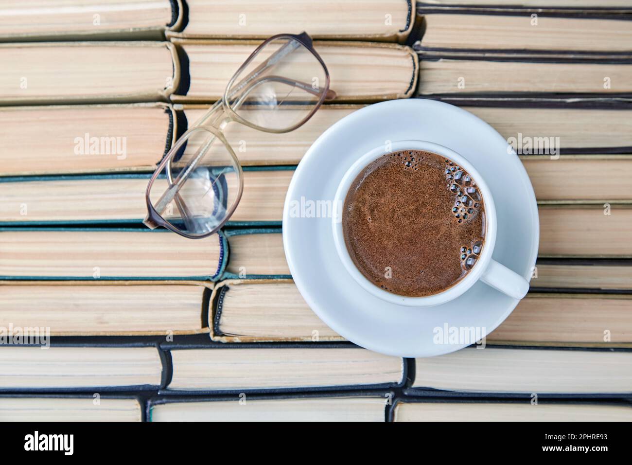 Cup upside down on saucer hi-res stock photography and images - Alamy