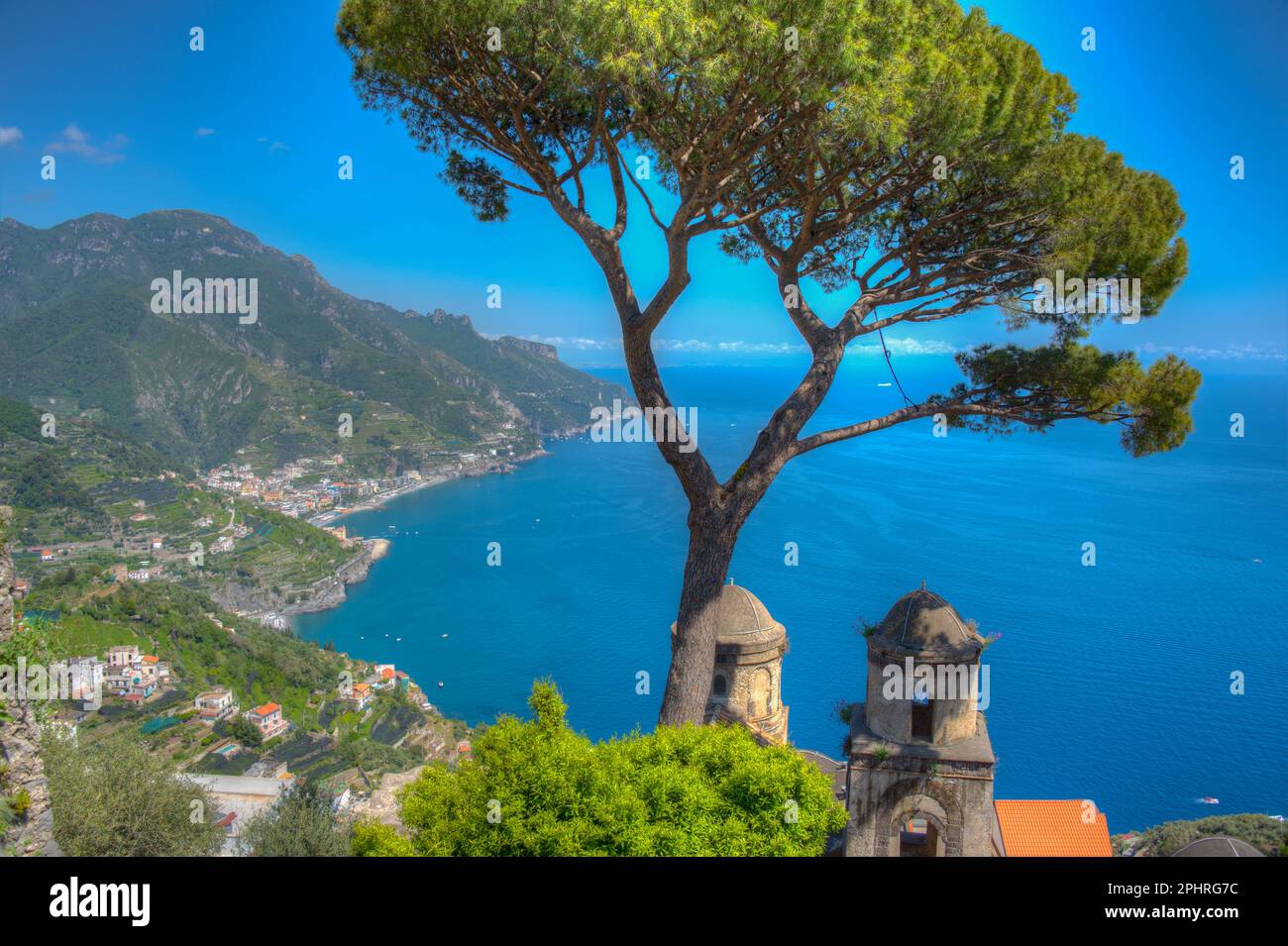 Detail of villa rufolo in the town of ravello hi-res stock photography ...