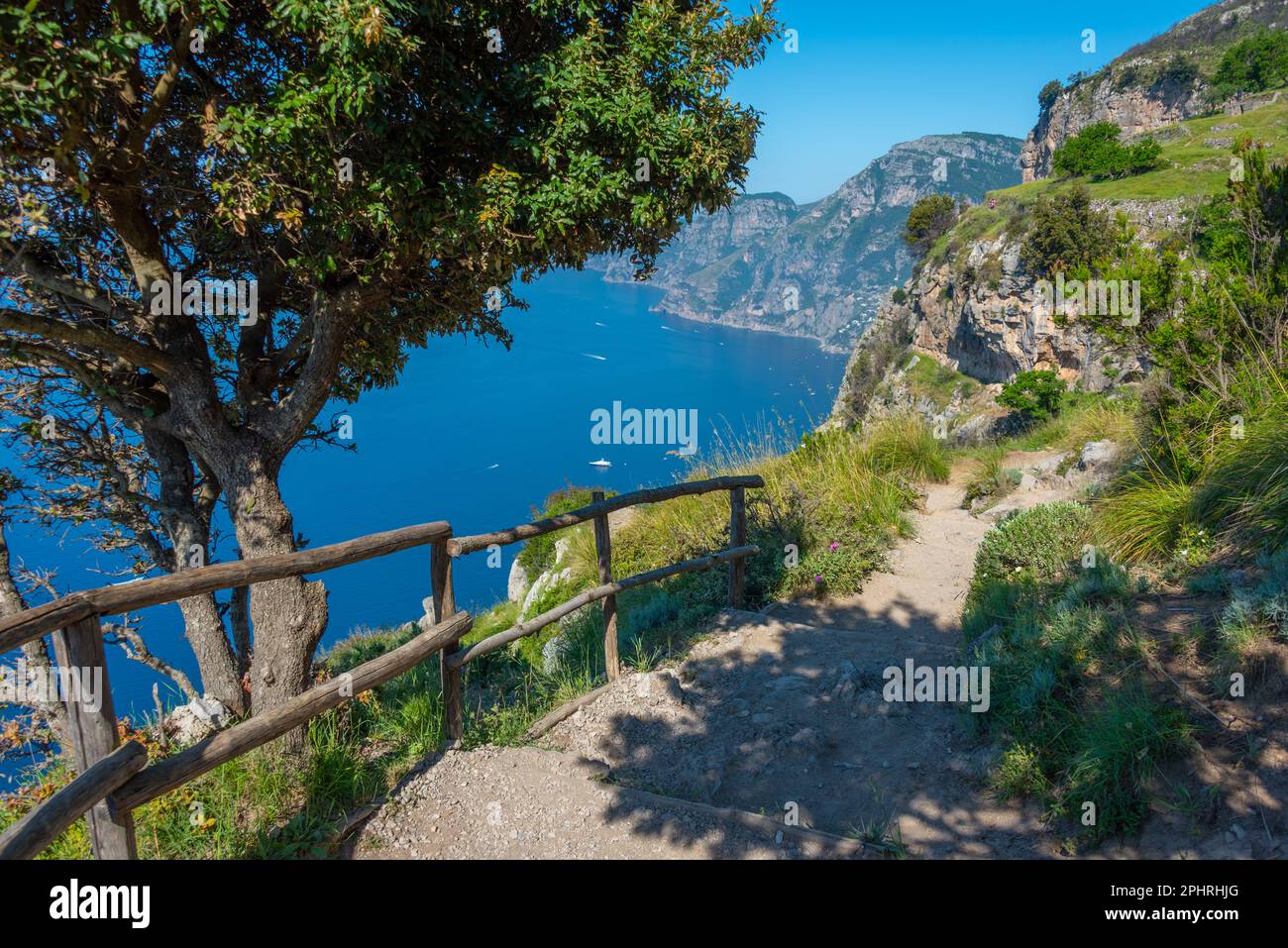Natural landscape of Costiera Amalfitana coastline viewed from Sentiero ...