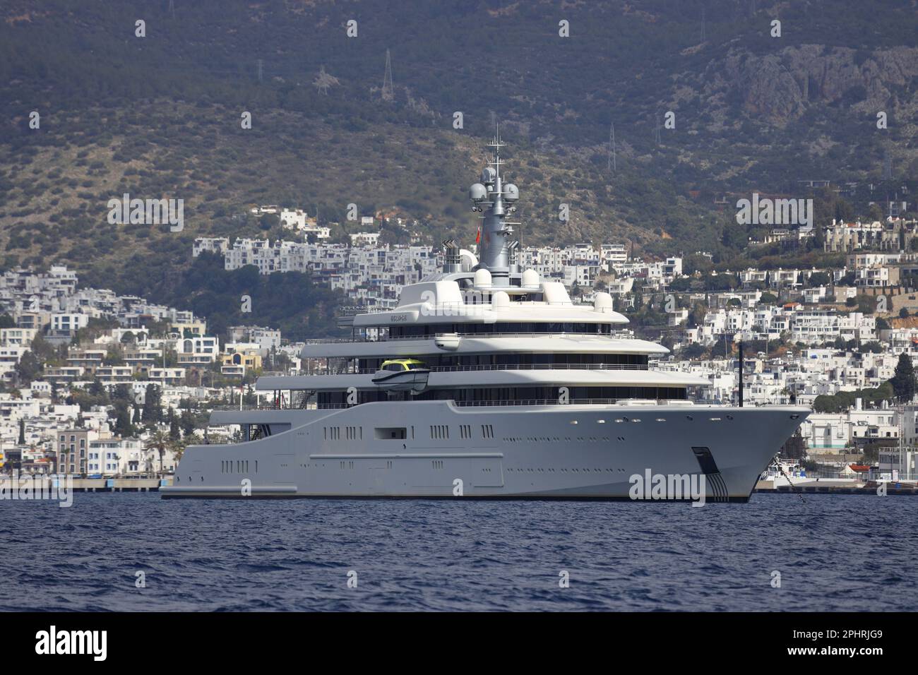 The giant superyacht eclipse hi-res stock photography and images - Alamy