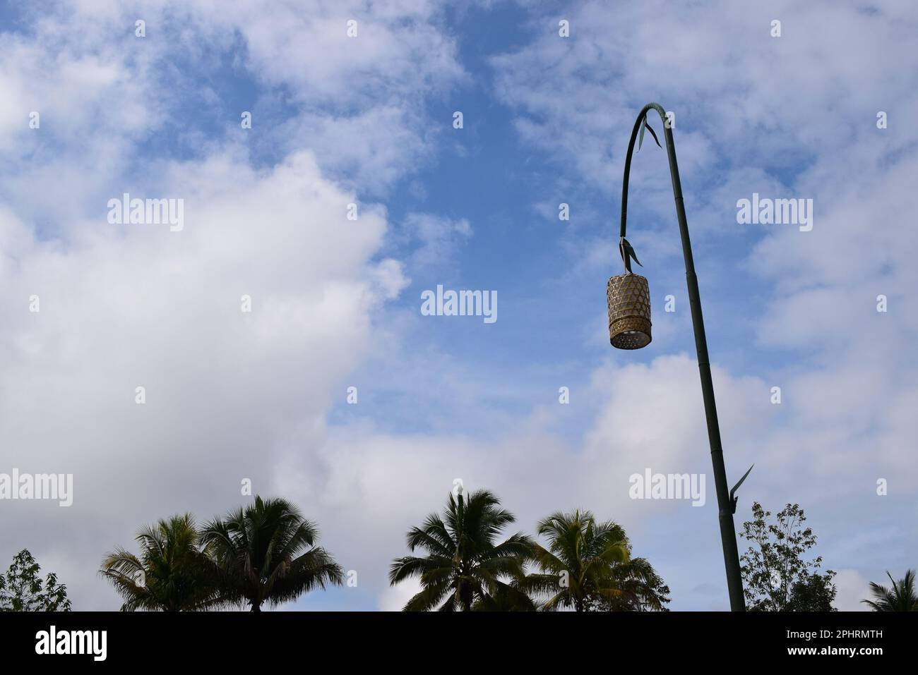 Weather sky garden hi-res stock photography and images - Alamy