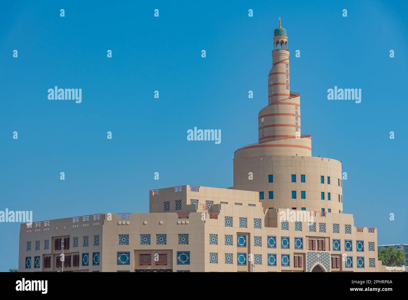 Fanar Masjid mosque in Doha, Qatar Stock Photo - Alamy