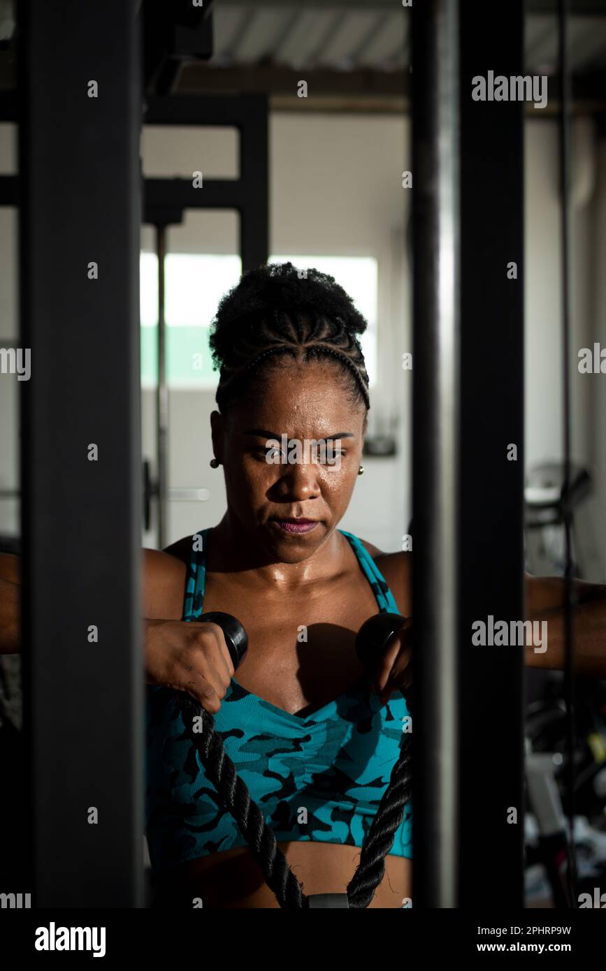 Fitness apparatus hi-res stock photography and images - Alamy