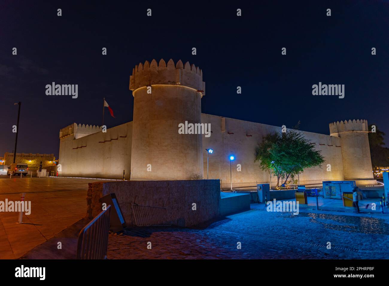 Night view of Al Koot Fort at Doha, Qatar Stock Photo - Alamy