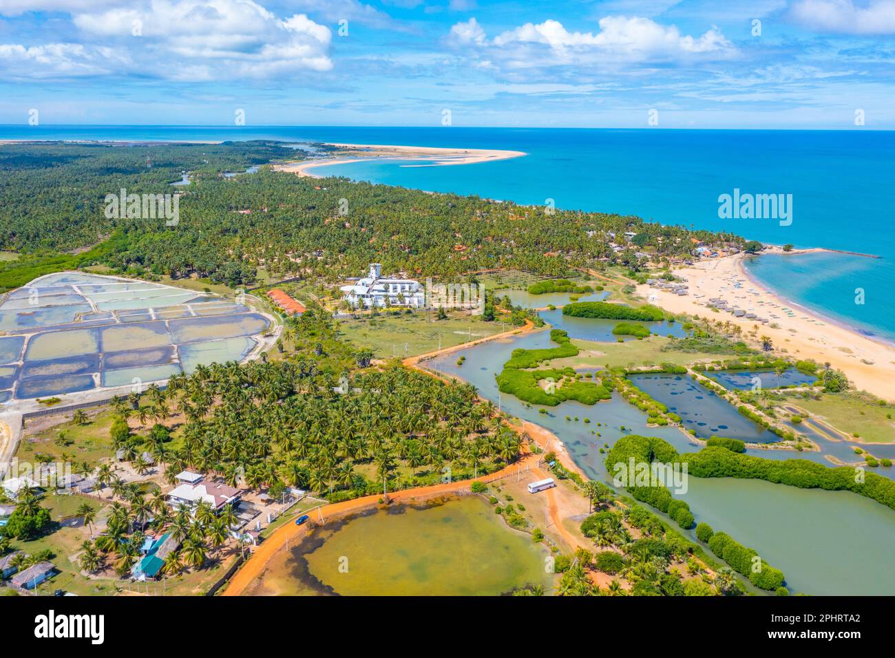 Kalpitiya sri lanka kite surfing hi-res stock photography and images ...