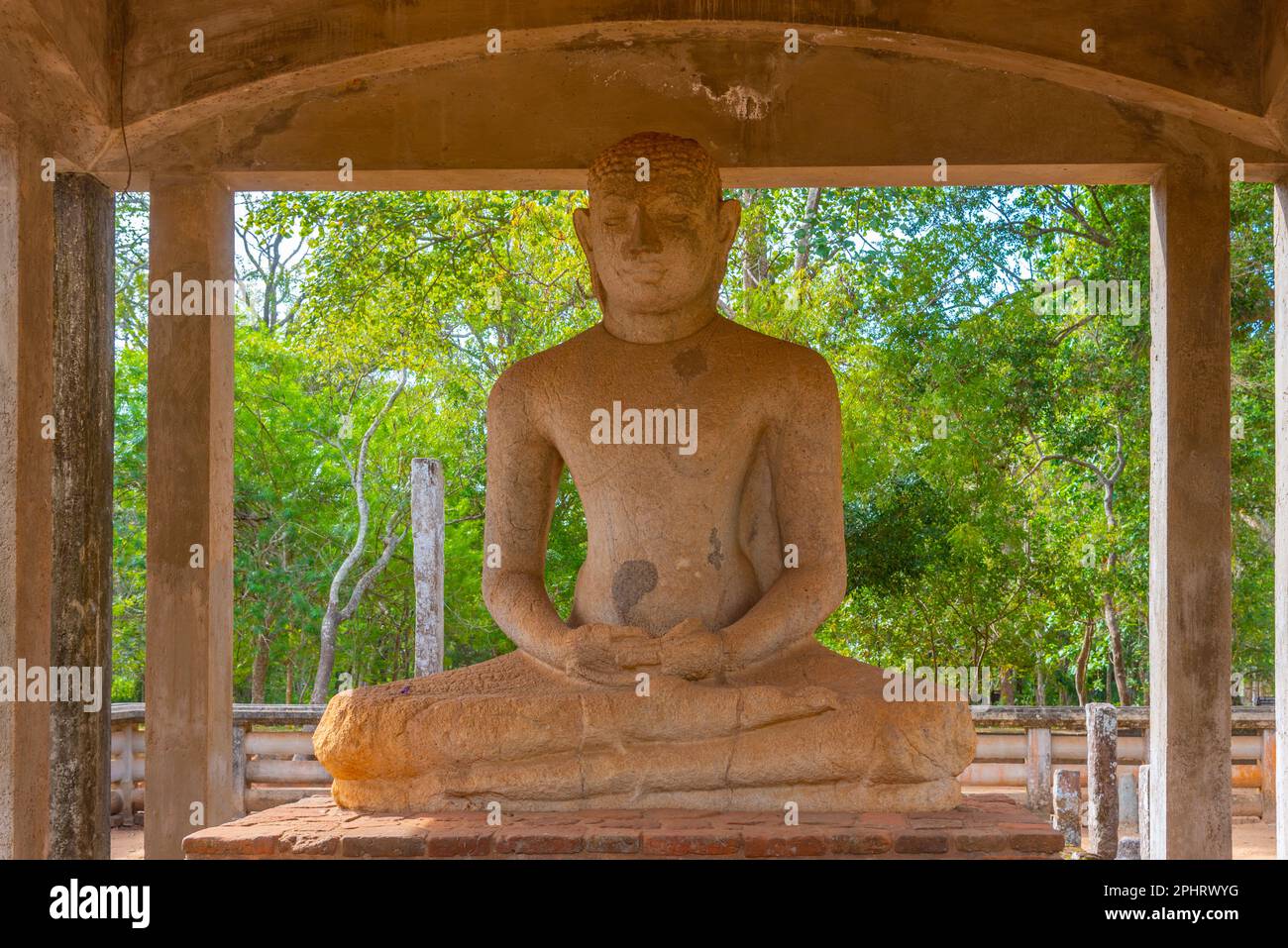 Statue of Samadhi buddha at Anuradhapura at Sri Lanka Stock Photo - Alamy