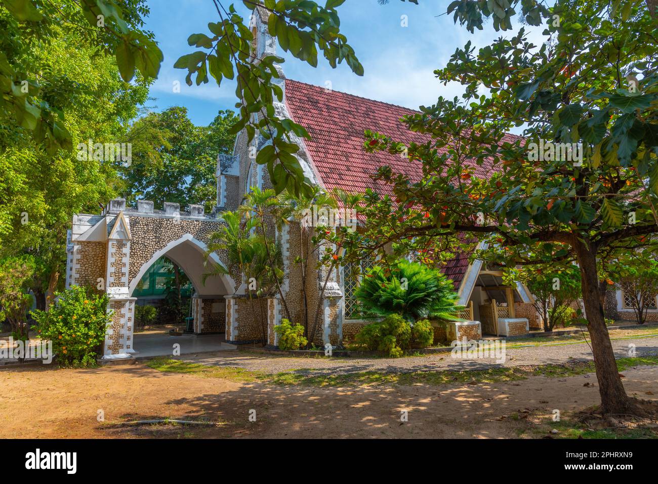 Blue white church sri lanka hi-res stock photography and images - Alamy