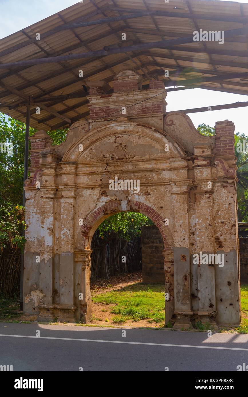 Cankili Thoppu archway at Jaffna, Sri Lanka Stock Photo - Alamy