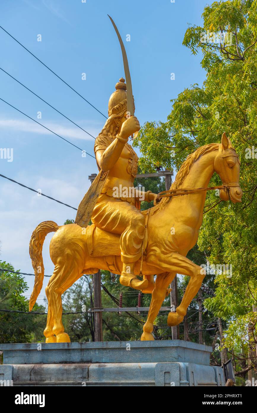 King Sangiliyan's Statue at Jaffna, Sri Lanka Stock Photo - Alamy