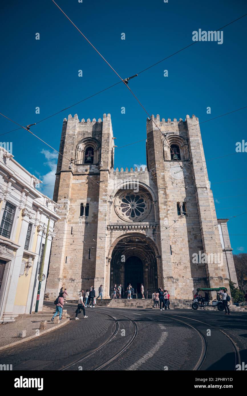 Lisbon imagen hi-res stock photography and images - Alamy