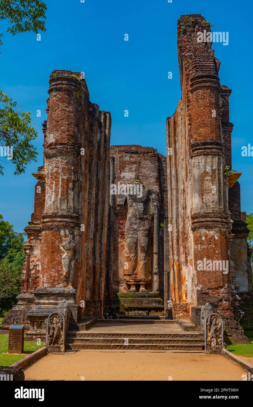 Lankatilaka vihara temple hi-res stock photography and images - Alamy