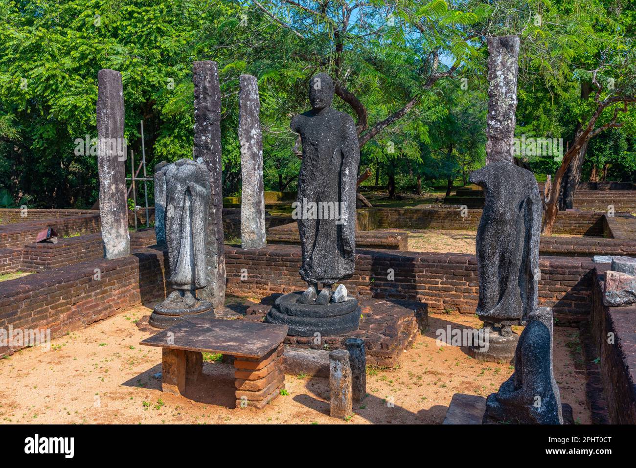 Menik hi-res stock photography and images - Alamy