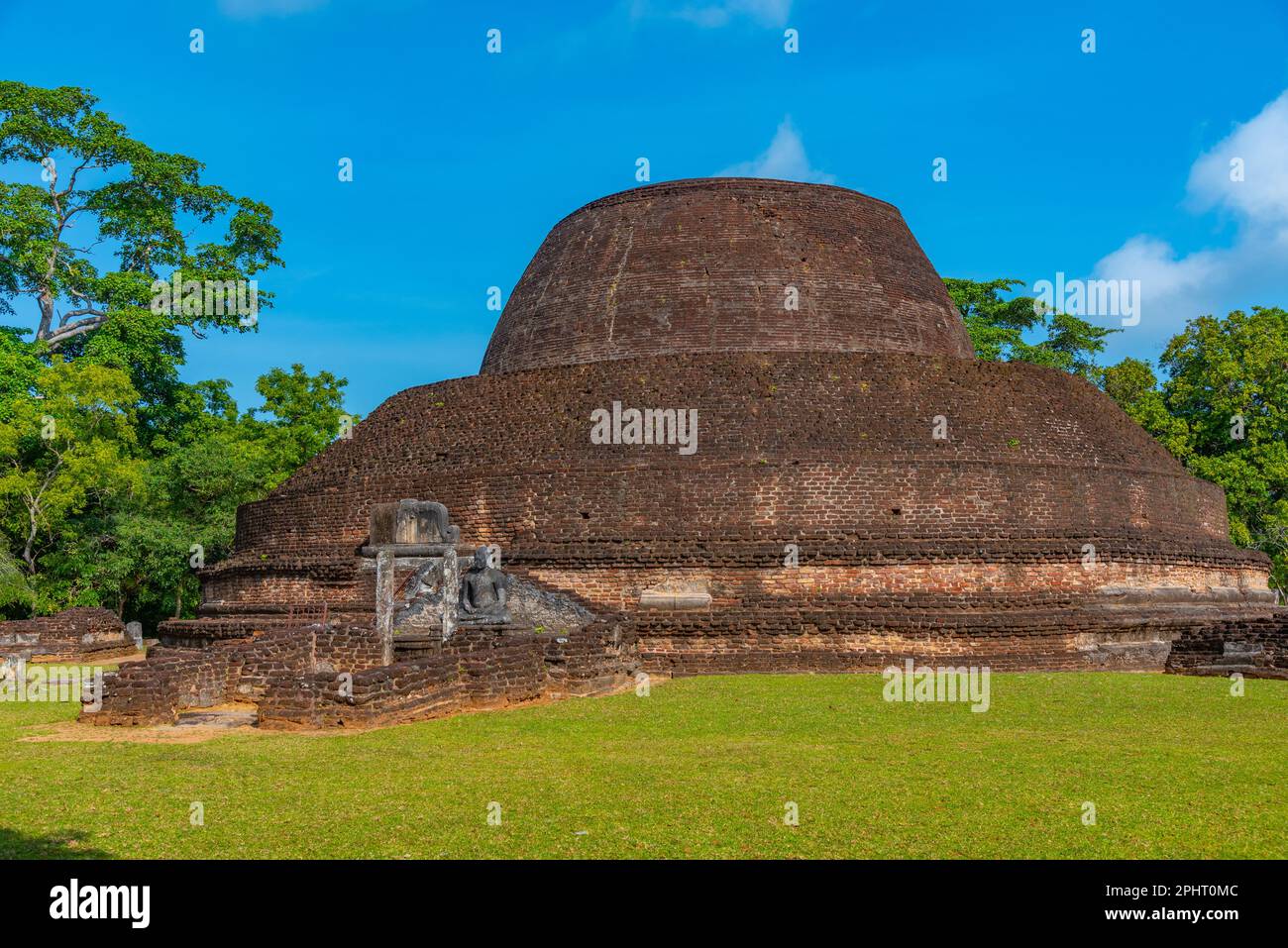 Pabalu Vihara at polonnaruwa in Sri Lanka Stock Photo - Alamy